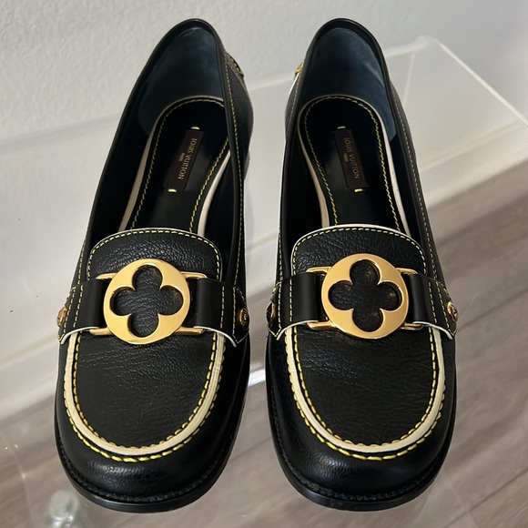 Louis Vuitton | Shoes | Louis Vuitton Paris Classic Chunky Heel Clover ...